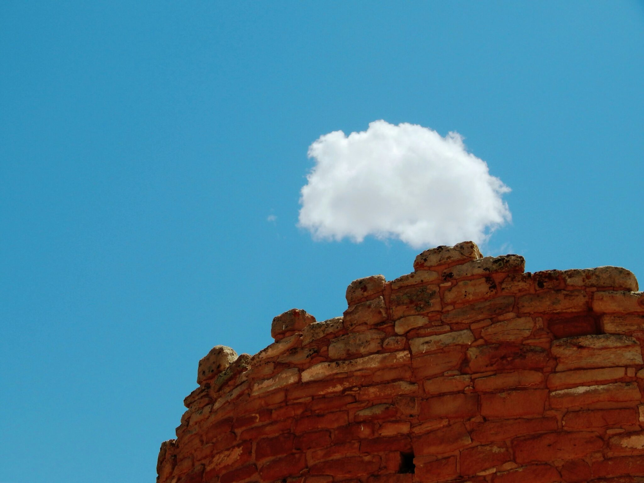 The Cloud Paradox: Why Centralized Failures Demand Distributed ...